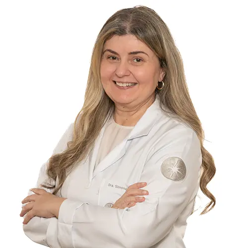 🌟 Dra. Simone Maria Romão – Oftalmologista do H.Olhos
